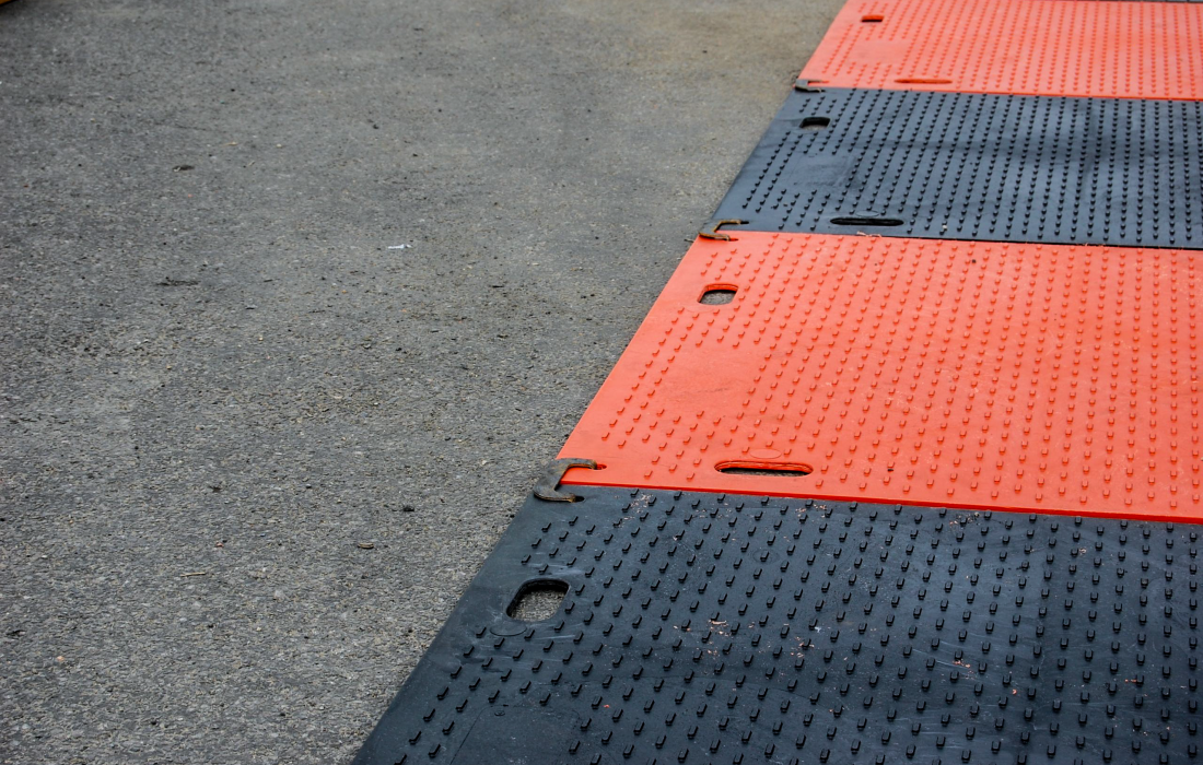 EnduraMat | Temporary Road Mats | Oxford Plastics