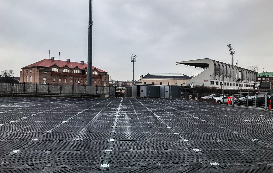 Temporary Road Mats | EnduraMat 2440 | Oxford Plastics